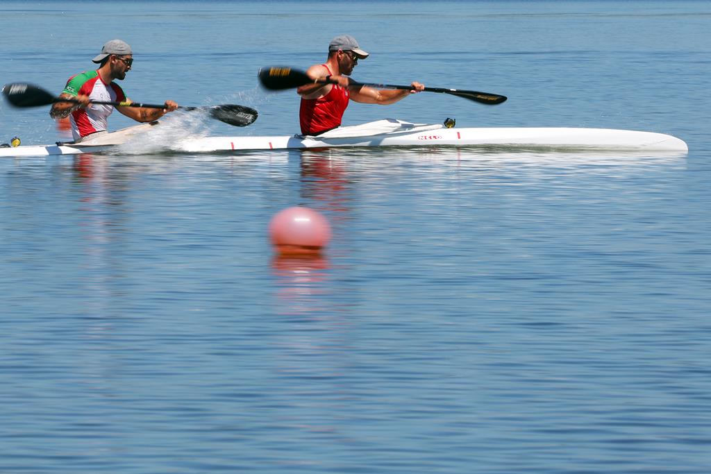 João Ribeiro e Messias Baptista apurados para a final olímpica de K2 ...