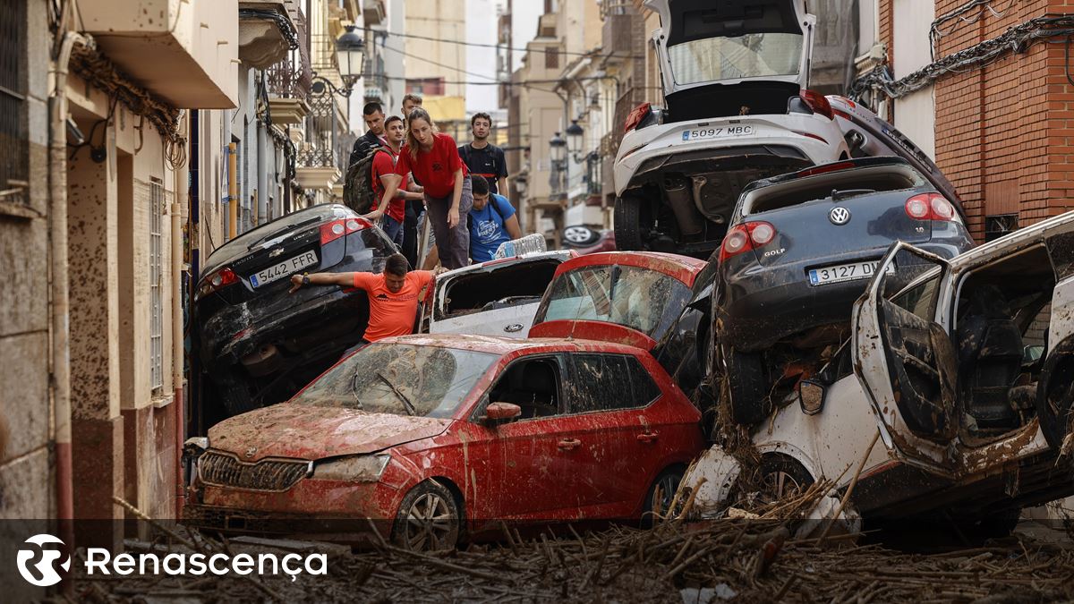 Sobe para 225 o número de mortos devido às cheias em Espanha - Renascença