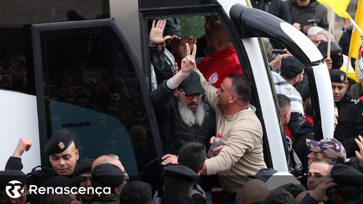 Israel libertará sábado 369 presos palestinianos em troca de reféns em ...