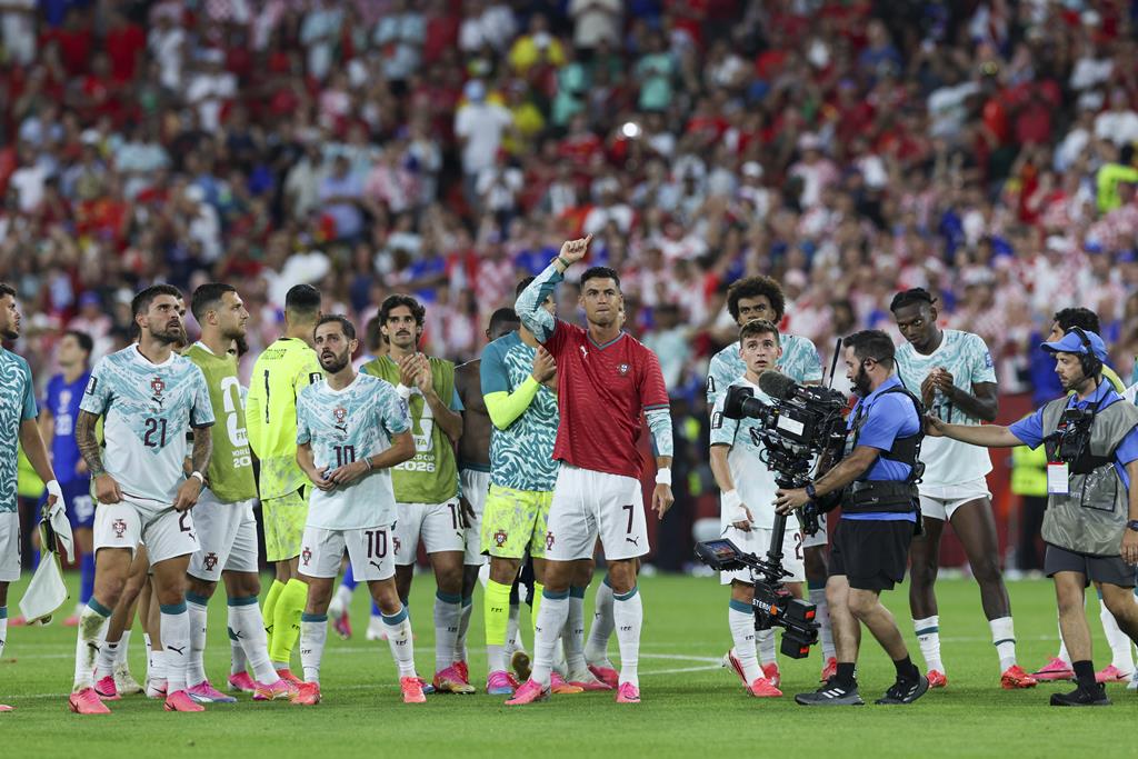 Portugal-Croácia, a crónica: um sensor e um senhor 9 metem Portugal nos ...