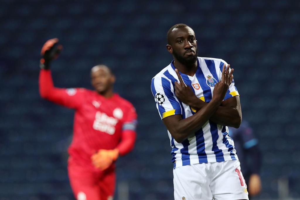 Maniche. FC Porto "perdeu qualidade" em relação a 2003, mas pode bisar ...