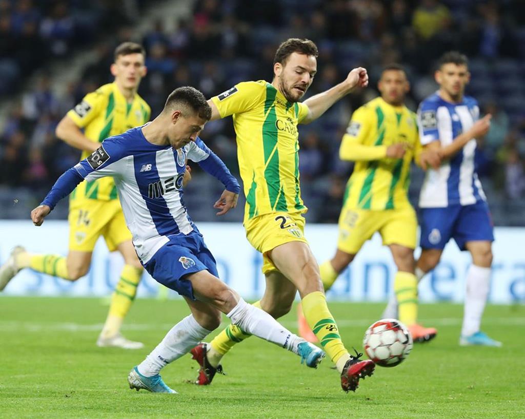 Yohan Tavares é reforço da Belenenses SAD - Renascença