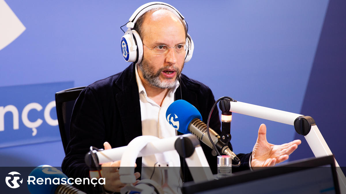 Rui Tavares na Renascença. Líder do Livre defende aposentação ...