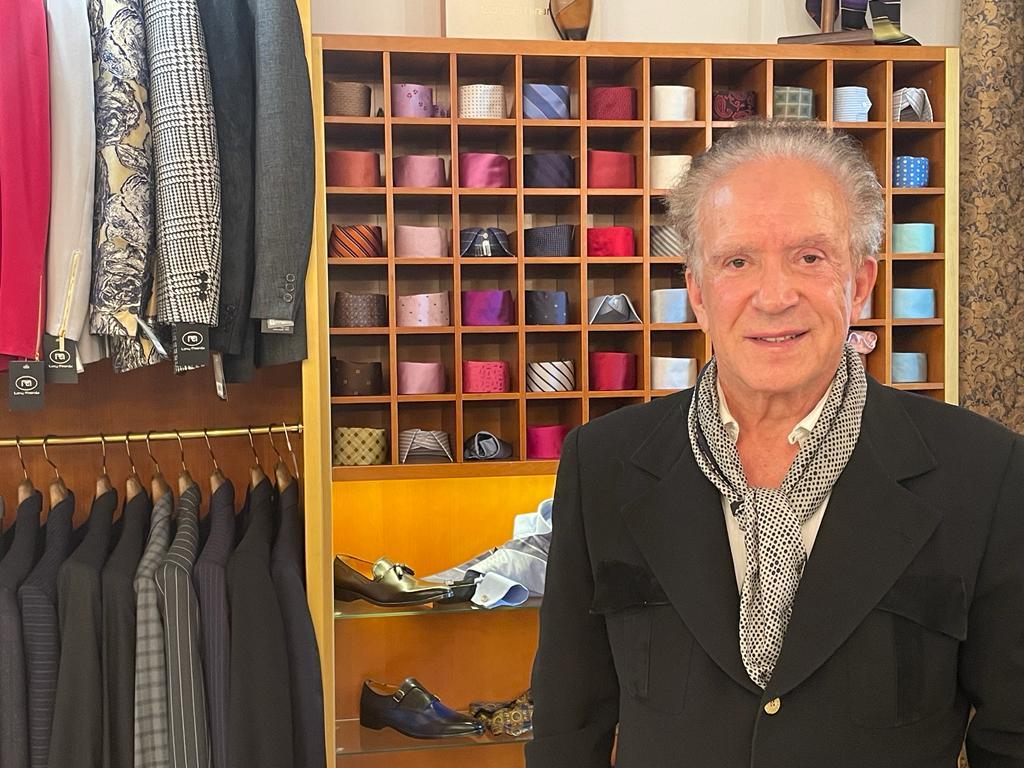 Costureiro Tony Miranda: “Com o salário mínimo não se compete em lado ...