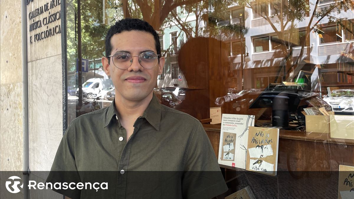 "A palavra escrita sempre foi um refúgio". Entrevista a Victor Vidal ...